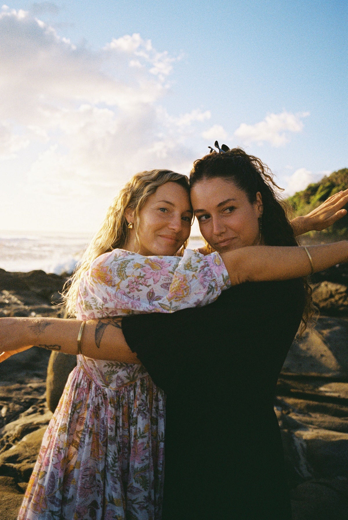 Hormone Harmony with Eliza & Maya from Souls In Sync – Nurtur Tea